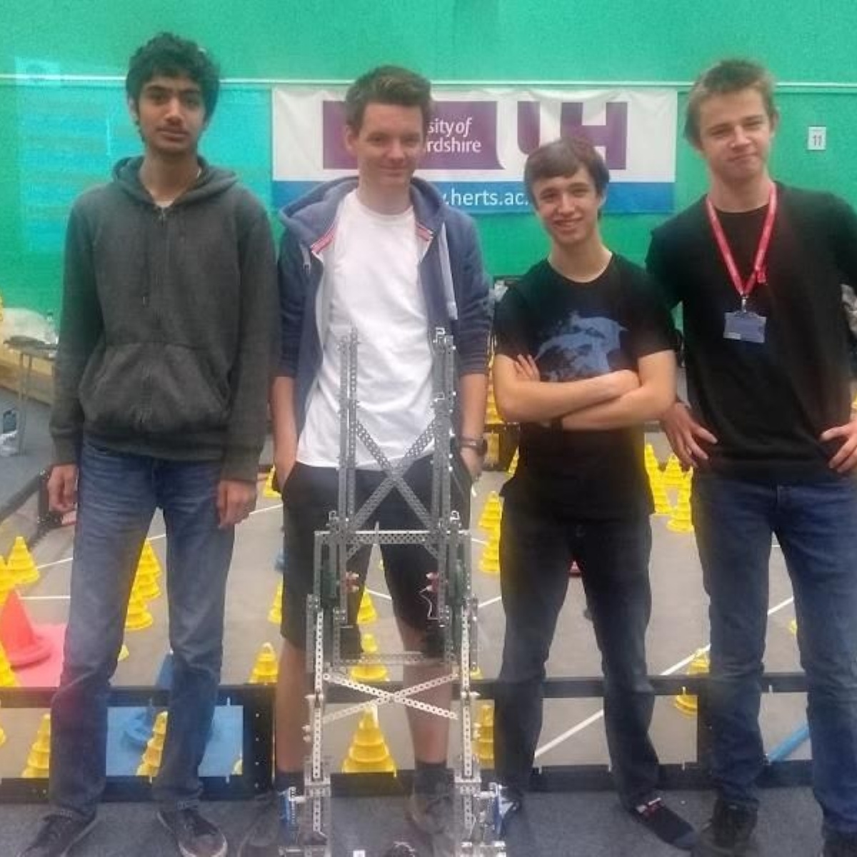 Fortismere - Vex Robotics: Competition Hots Up!